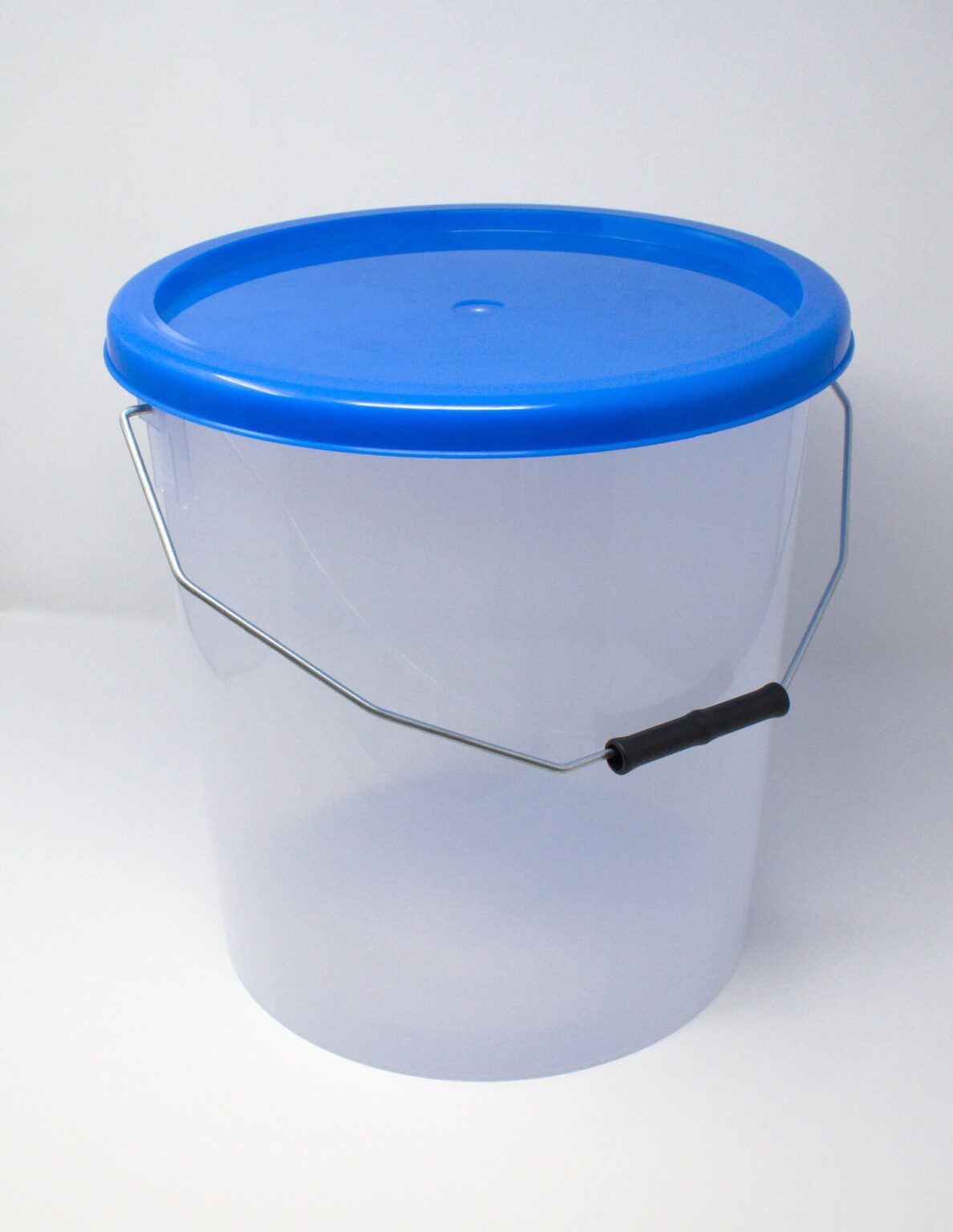 16L Clear Bucket With Blue Lid | Metal Handle | H&O Plastics